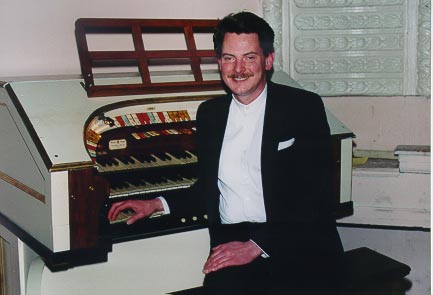 Mayfair Theatre 3/4 Kilgen – Garden State Theatre Organ Society